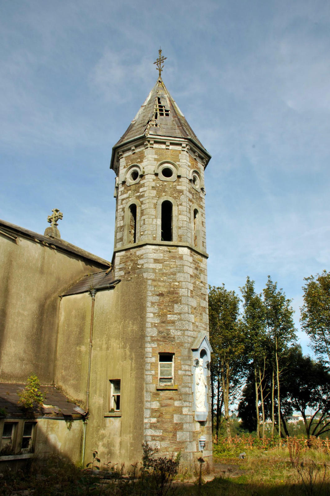 Landmark Fermoy church steeple at risk of collapse - The Avondhu Newspaper