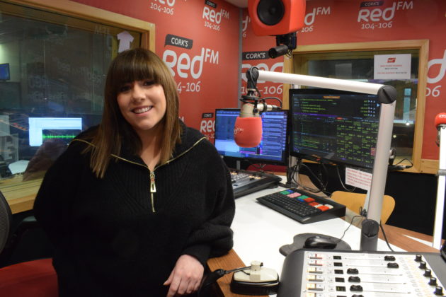 Cork singer, songwriter Stephanie Rainey to headline Sunday mornings on ...