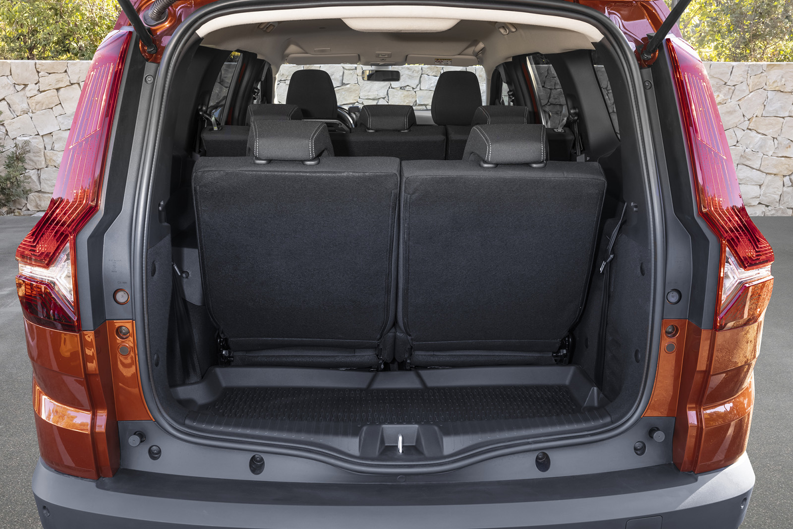 REVIEW: Dacia Jogger - The Avondhu Newspaper