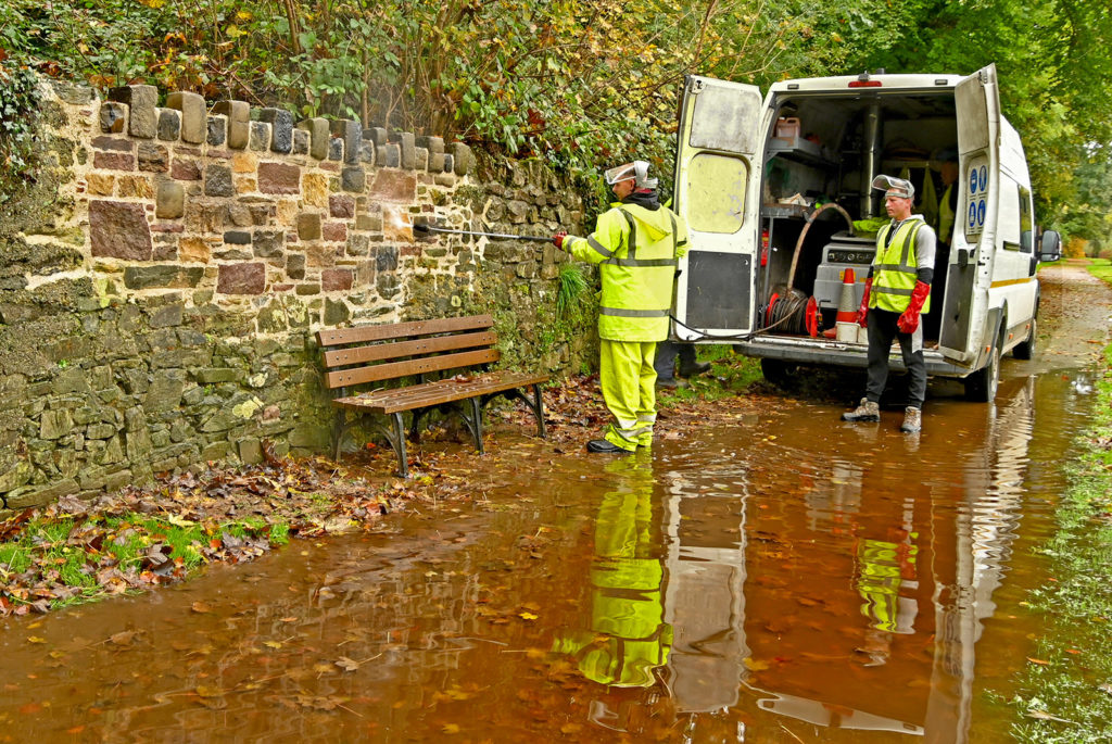 Graffiti cleaned from Barnane walls - The Avondhu Newspaper