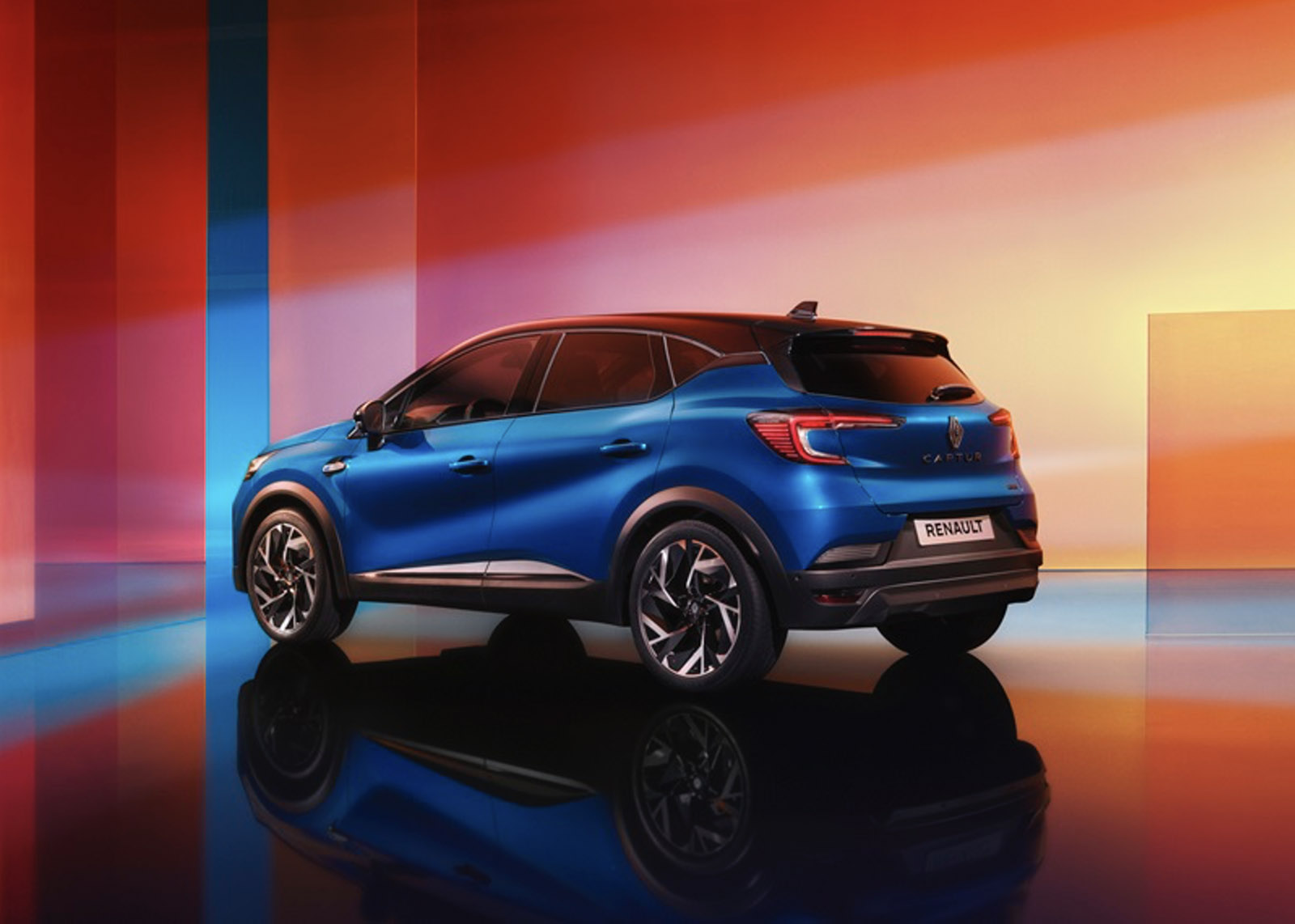 NEW RENAULT CAPTUR: the B-segment car for living - The Avondhu Newspaper