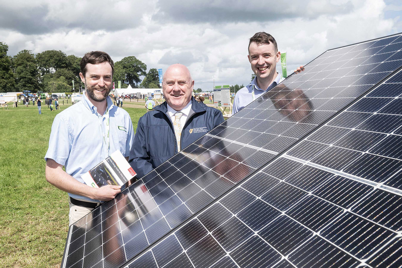New solar guide shines a light on savings for Irish dairy farmers - The ...